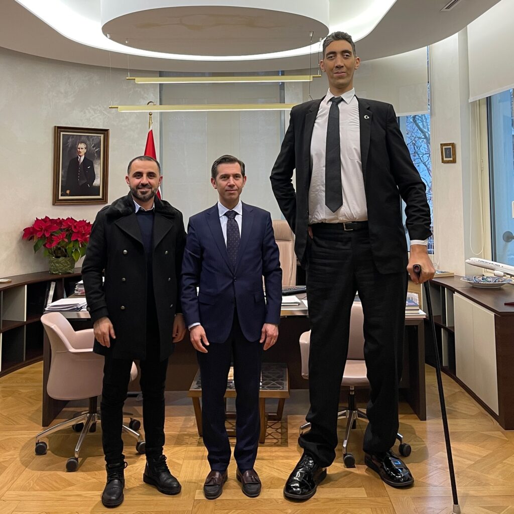 Sultan Kösen Height, Weight, and Body Measurements and more - Nowcelebbio